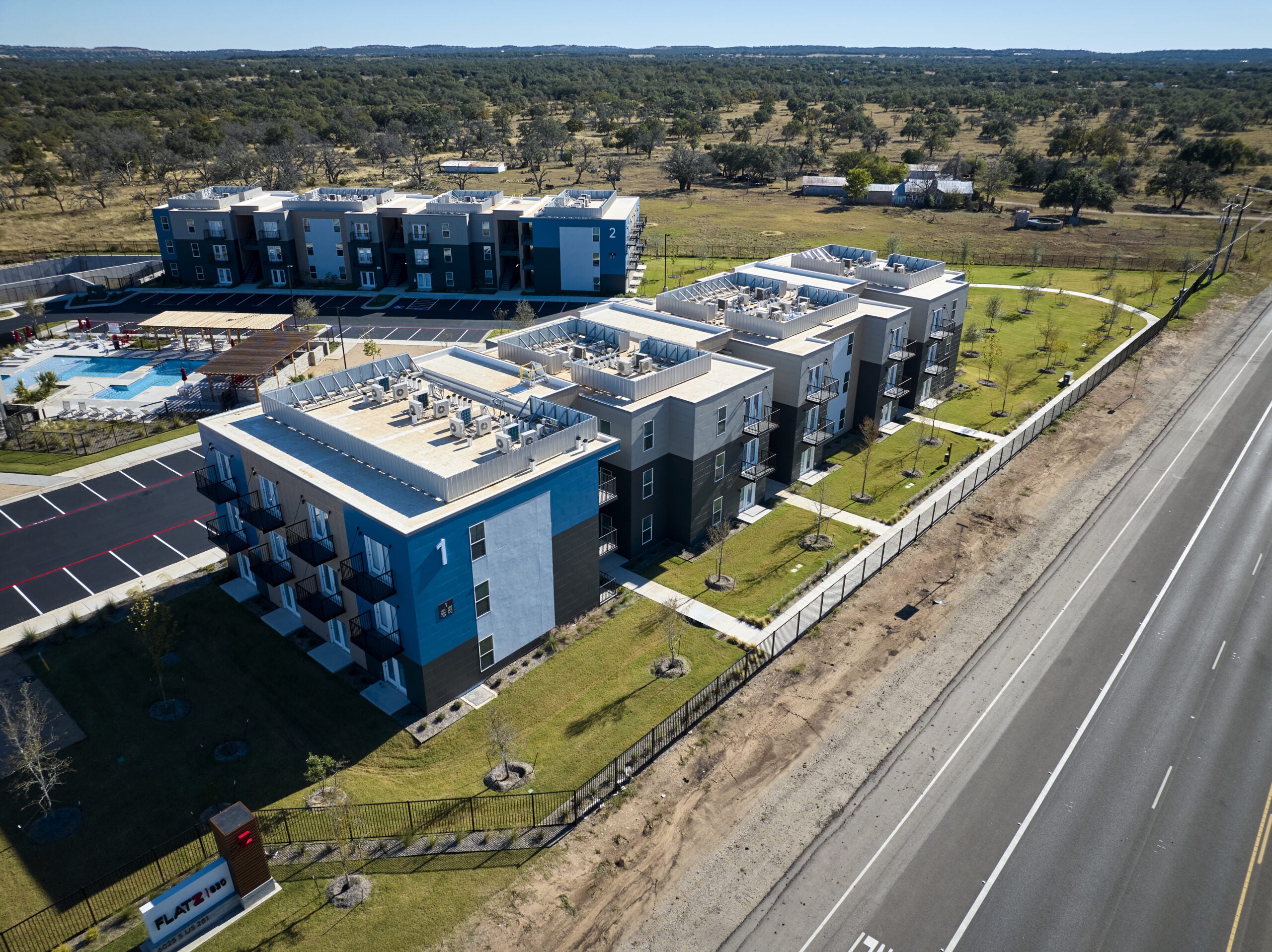 FLATZ 830 - Z Modular