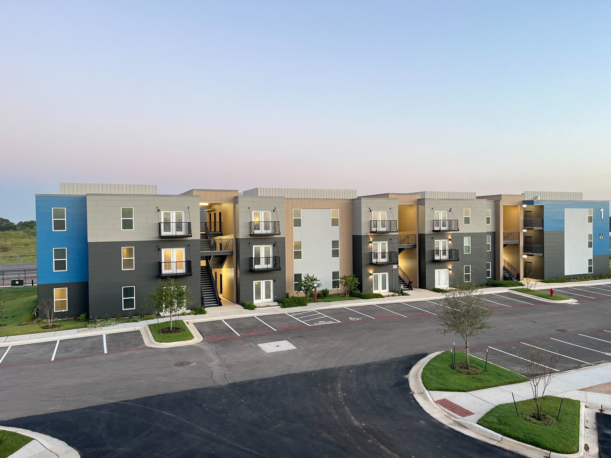 FLATZ 830 - Z Modular